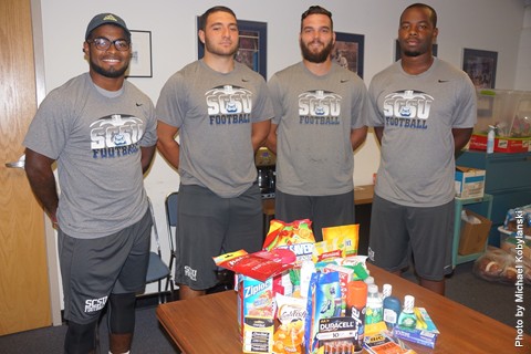 Football Team Makes Collection, Contribution For "Give To The Troops ...