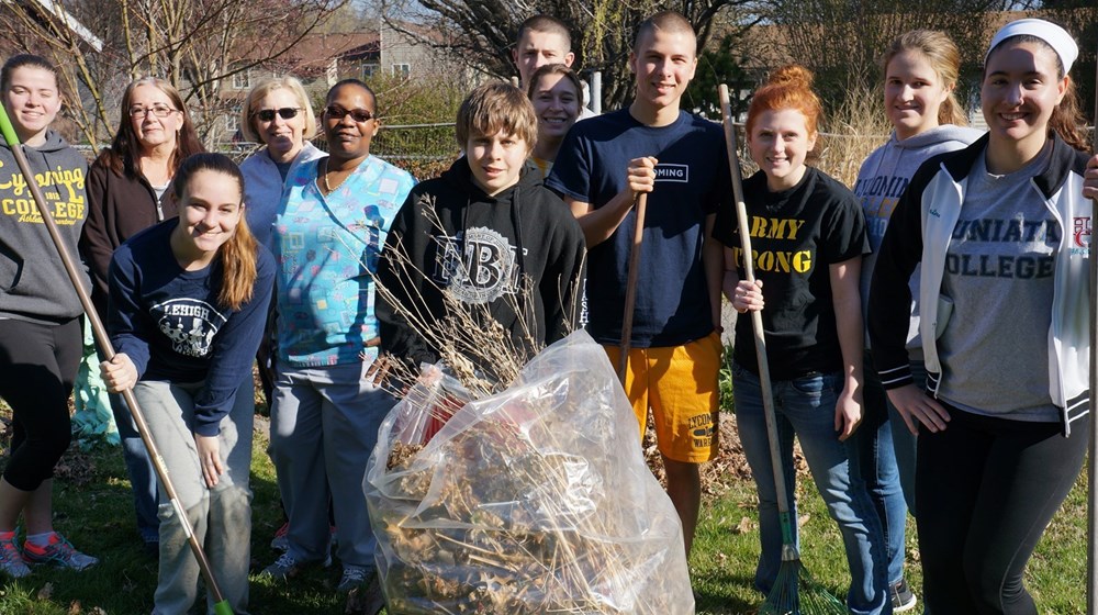 Warriors continue strong history of community service | Team Up 4 Community