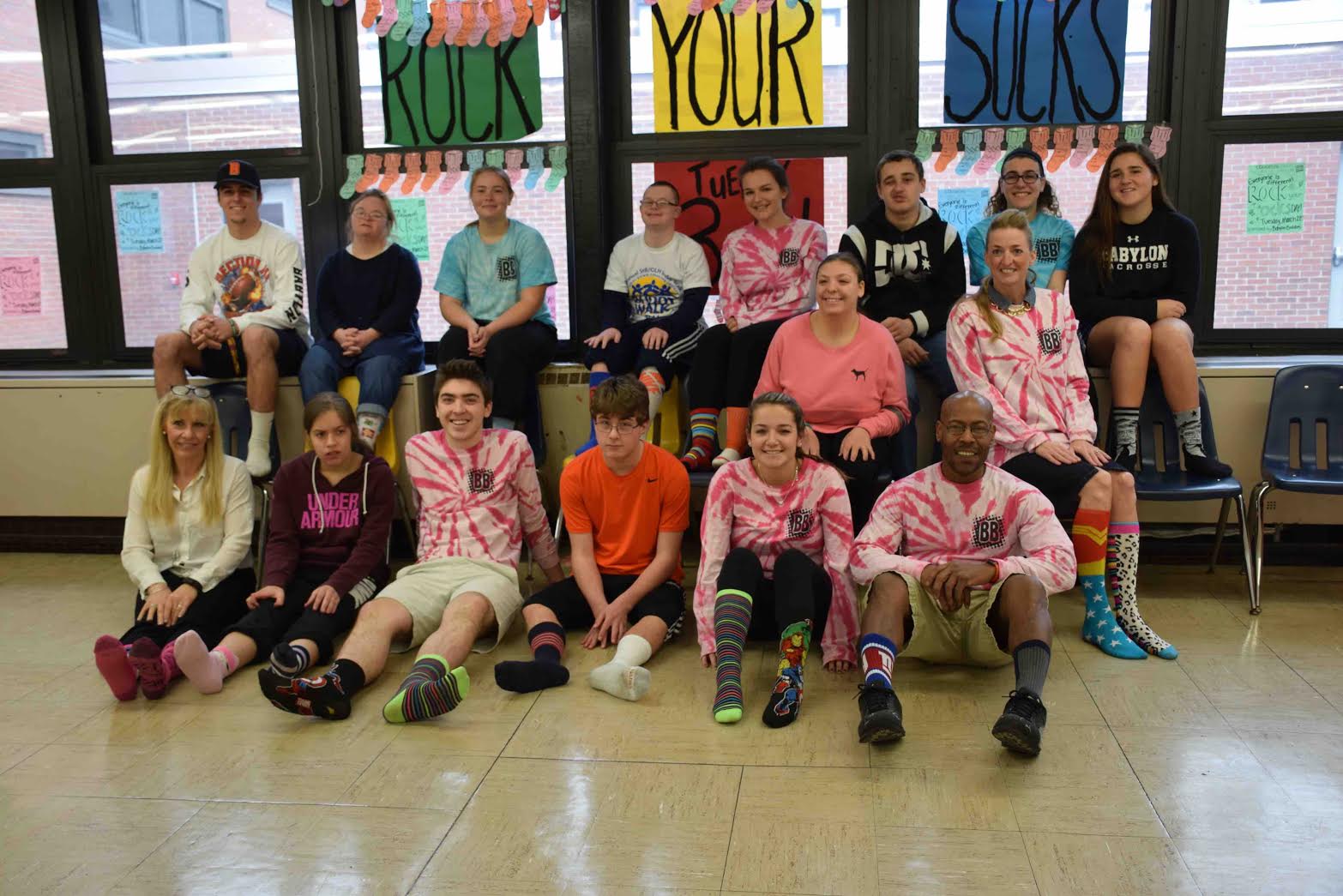 Babylon School District rocks their socks | Team Up 4 Community