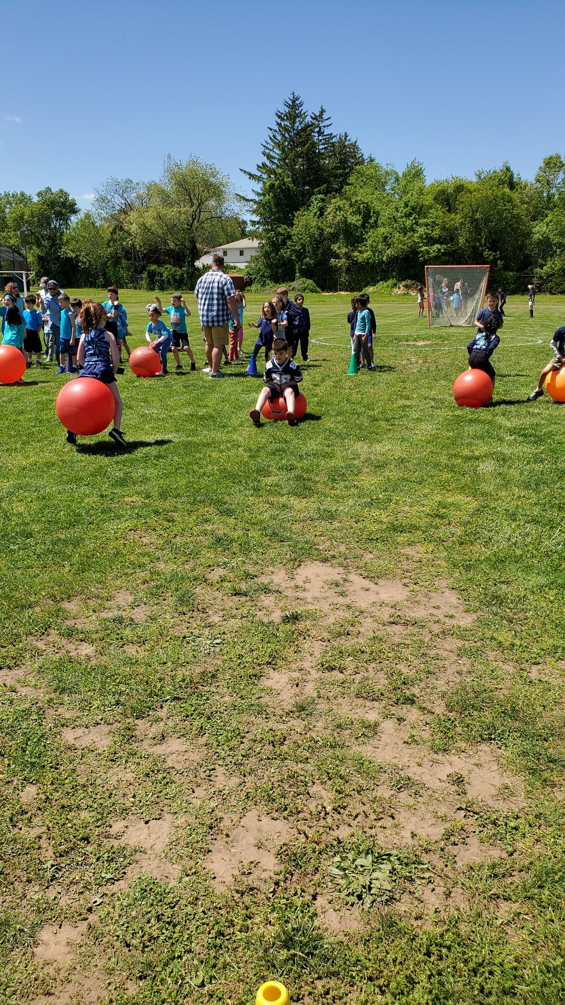 POB Girls Soccer Volunteers at Field Day | Team Up 4 Community