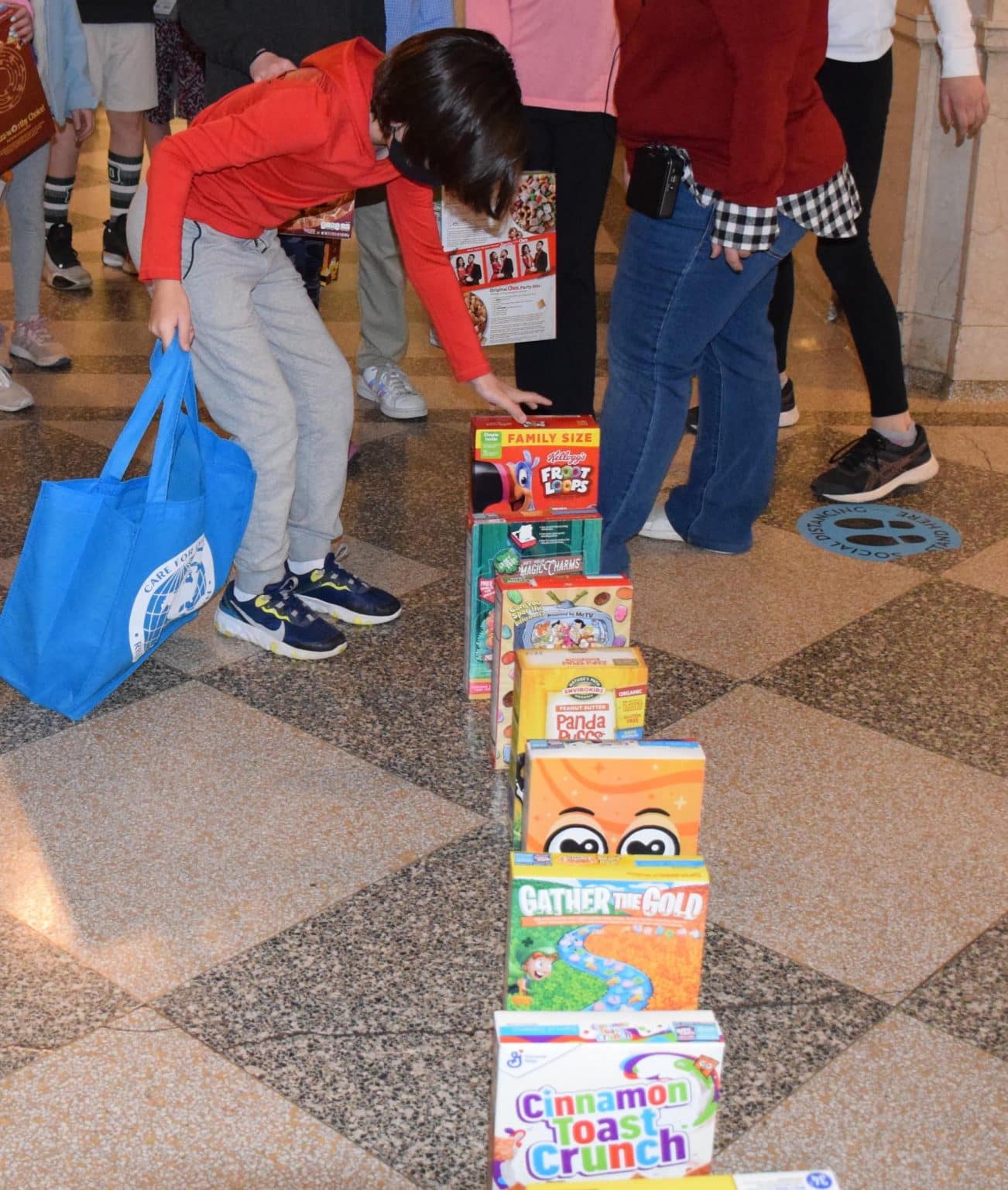 Stratford students witness the domino effect of kindness | Team Up 4 ...
