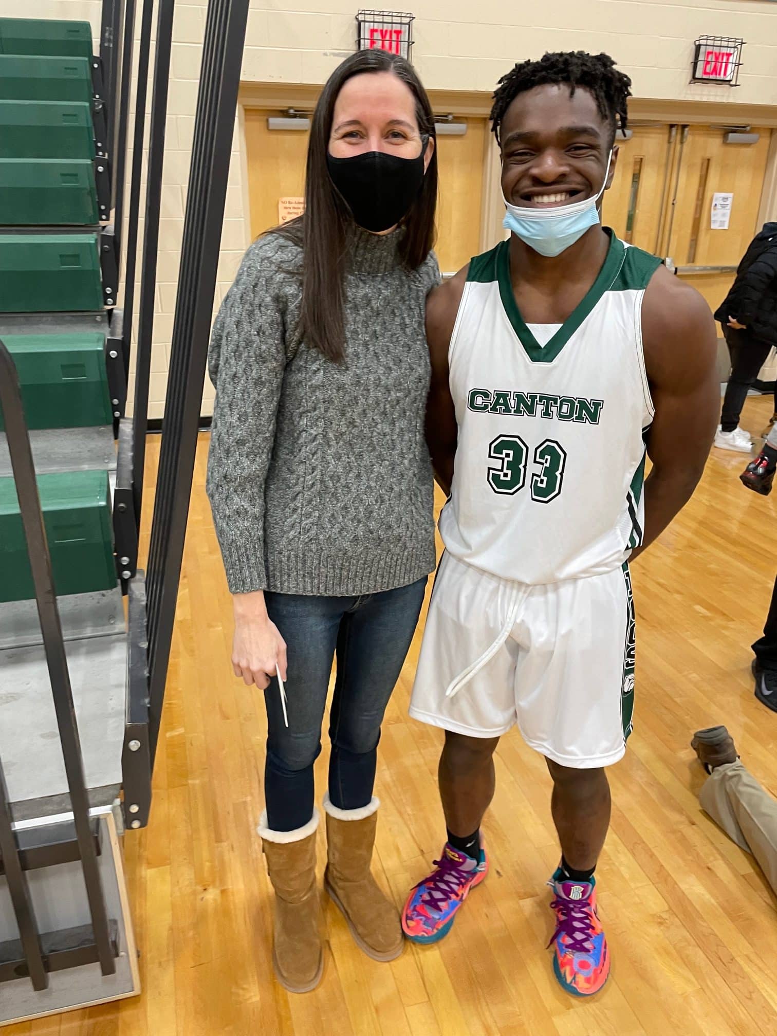 Canton Varsity cheerleading team along with the boys basketball team ...