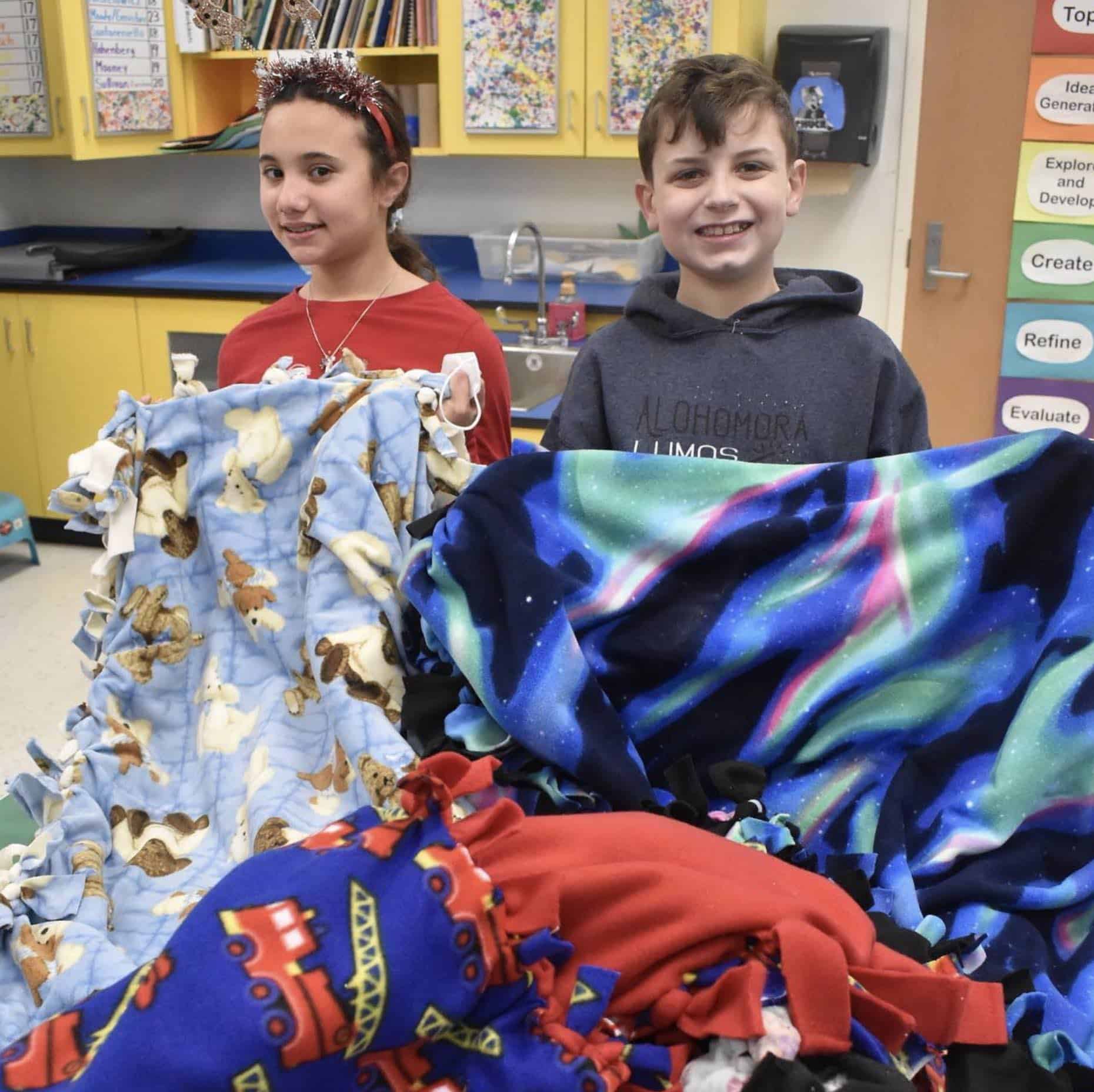 Fifth graders at Forest Lake Elementary School community service ...